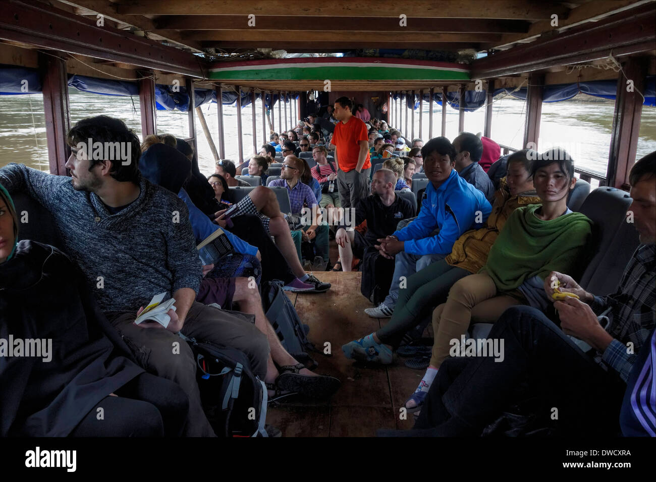 Slow boat hi-res stock photography and images - Alamy