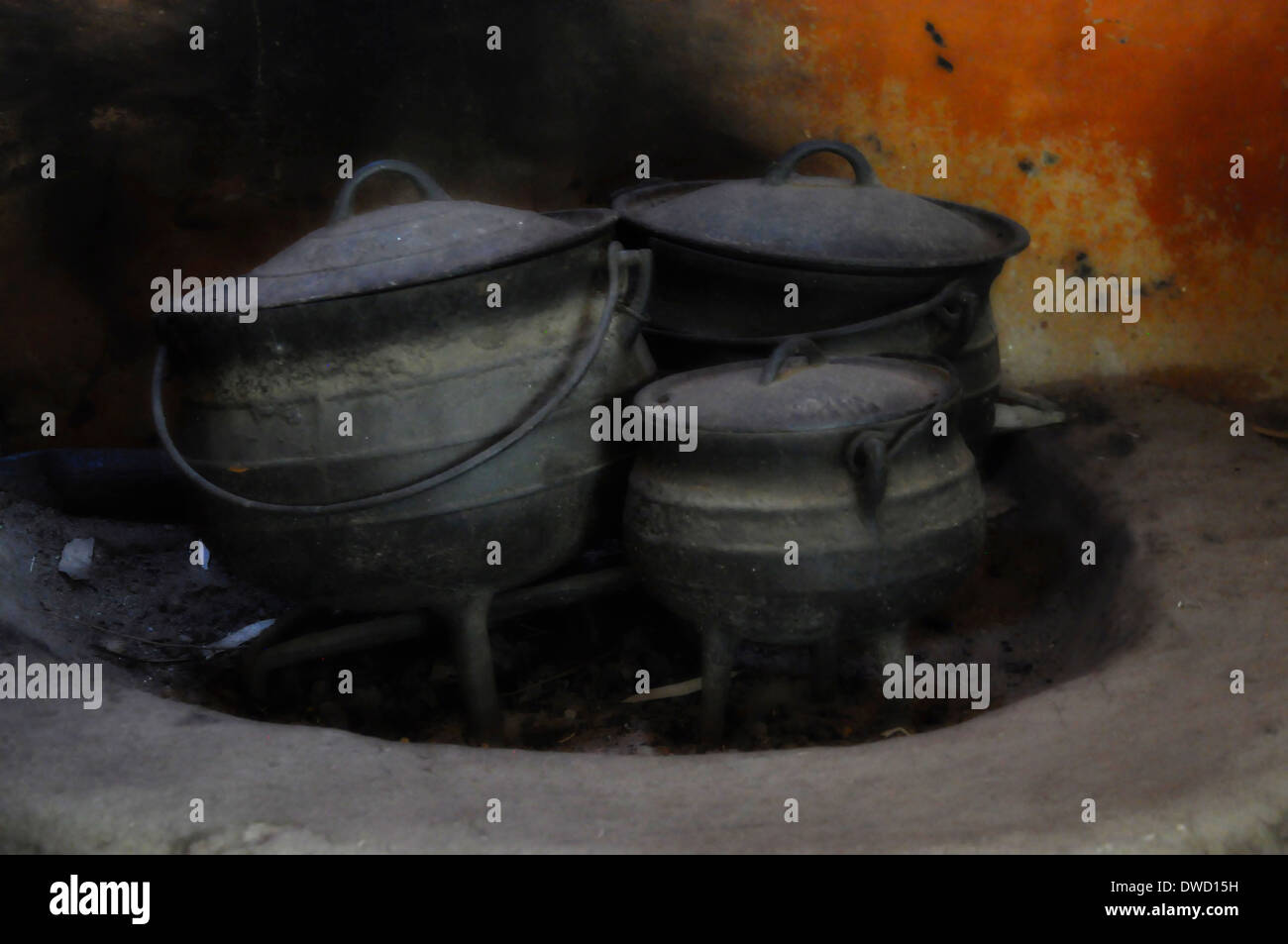 Pit three hi-res stock photography and images - Alamy