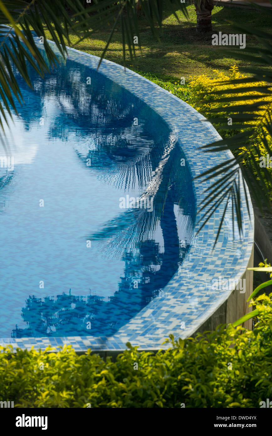 Swimming pool hi-res stock photography and images - Alamy