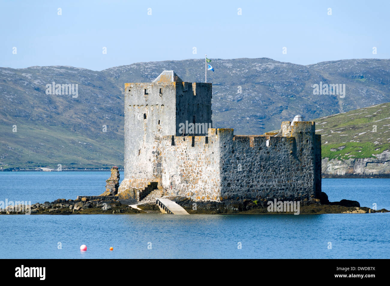 Kisimul castle castlebay isle barra hi-res stock photography and images ...