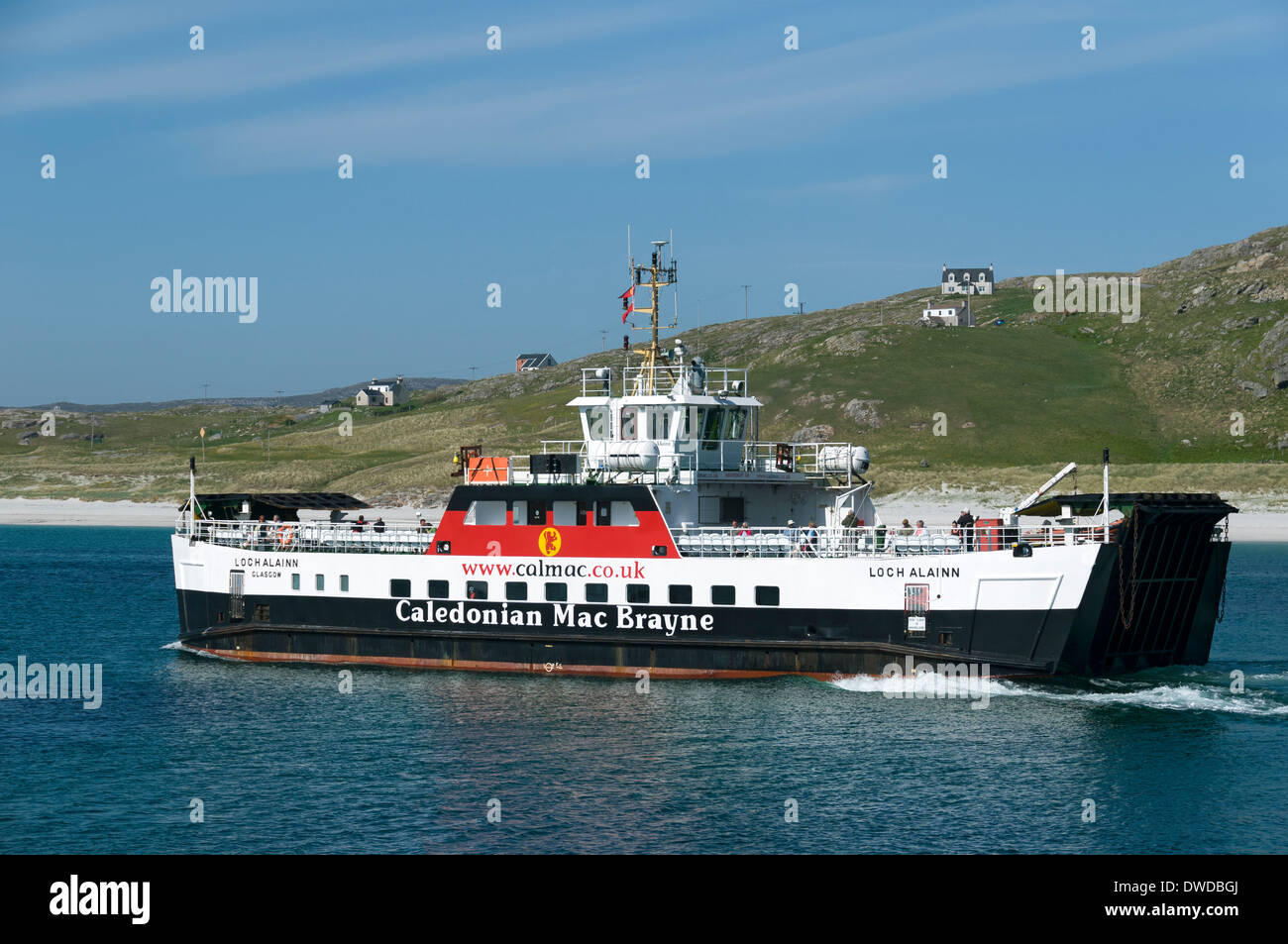 The Caledonian Macbrayne ferry the 'Loch Alainn', leaving the Island of ...