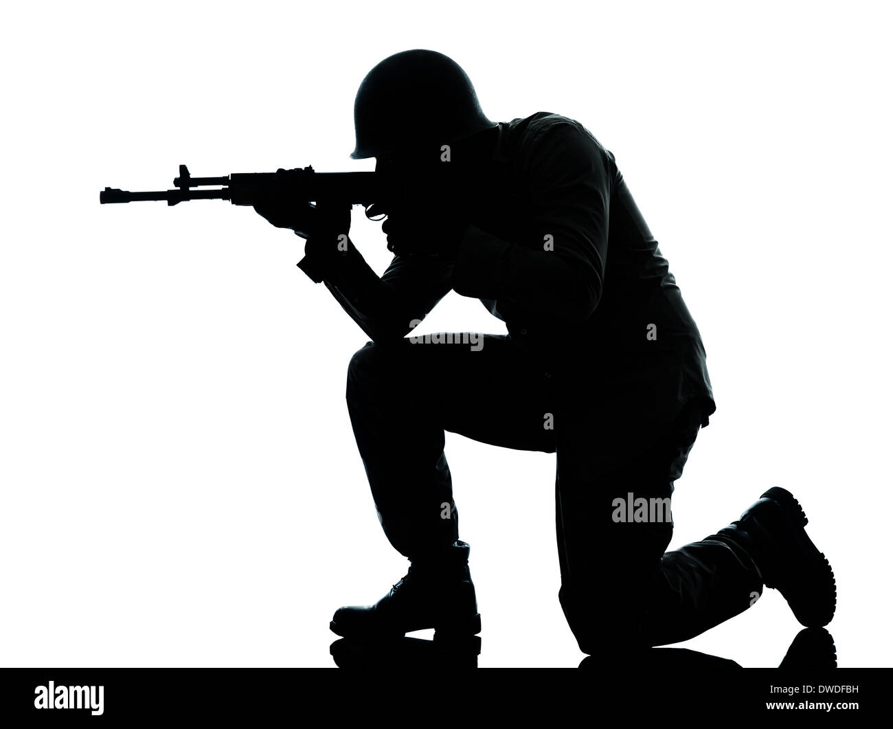 Shadow soldier shooting hi-res stock photography and images - Alamy