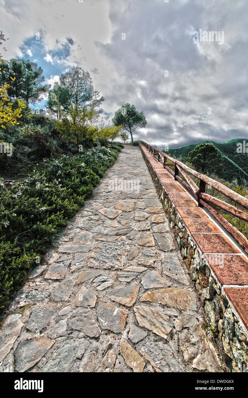 Uphill pathway hi-res stock photography and images - Alamy