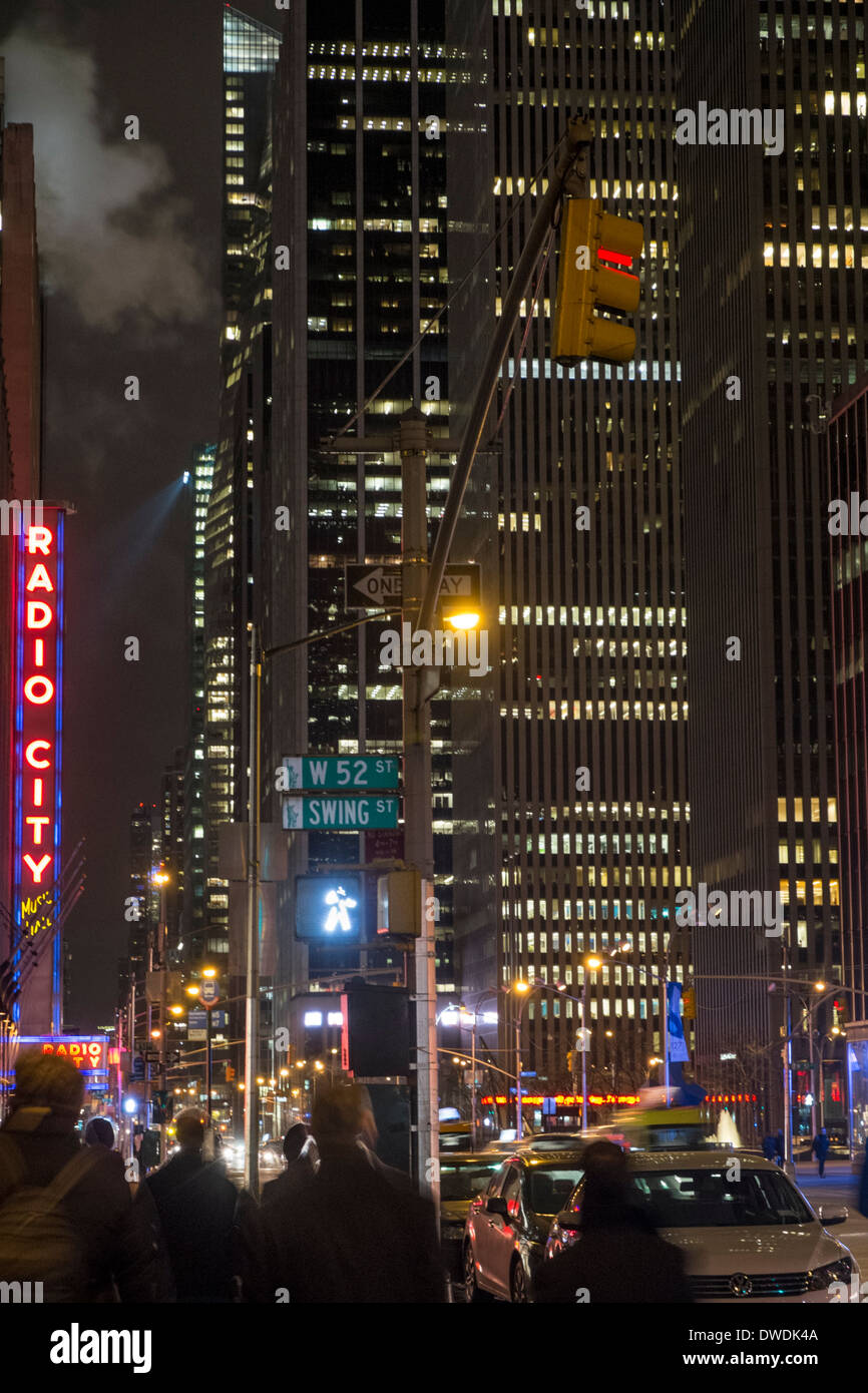 New York 52nd Street Stock Photos & New York 52nd Street Stock Images ...