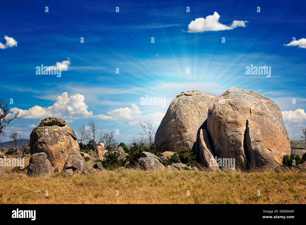 Rounded boulder hi-res stock photography and images - Alamy