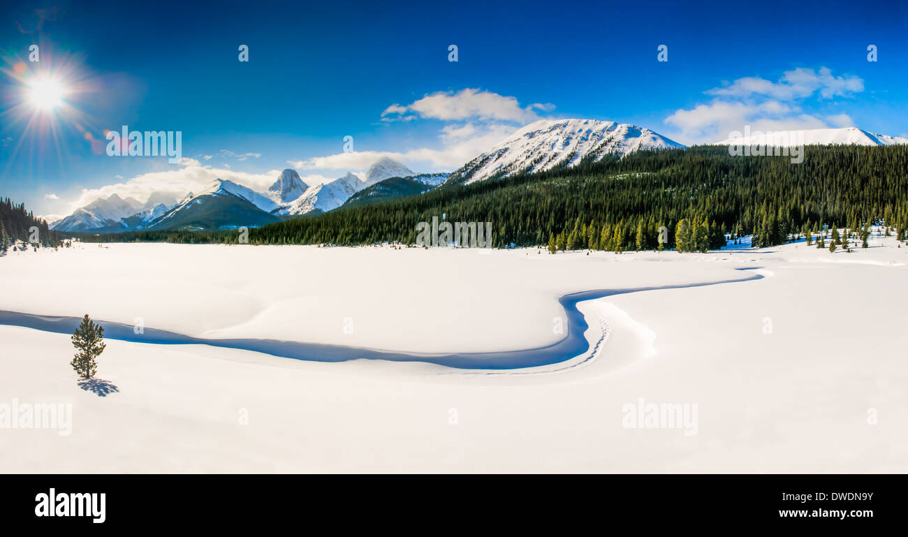 Snowy winter scenery in the Canadian Rocky Mountains - Kananaskis ...