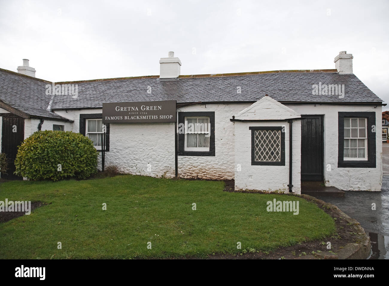 Gretna Green world famous Blacksmiths cottage which has been holding ...