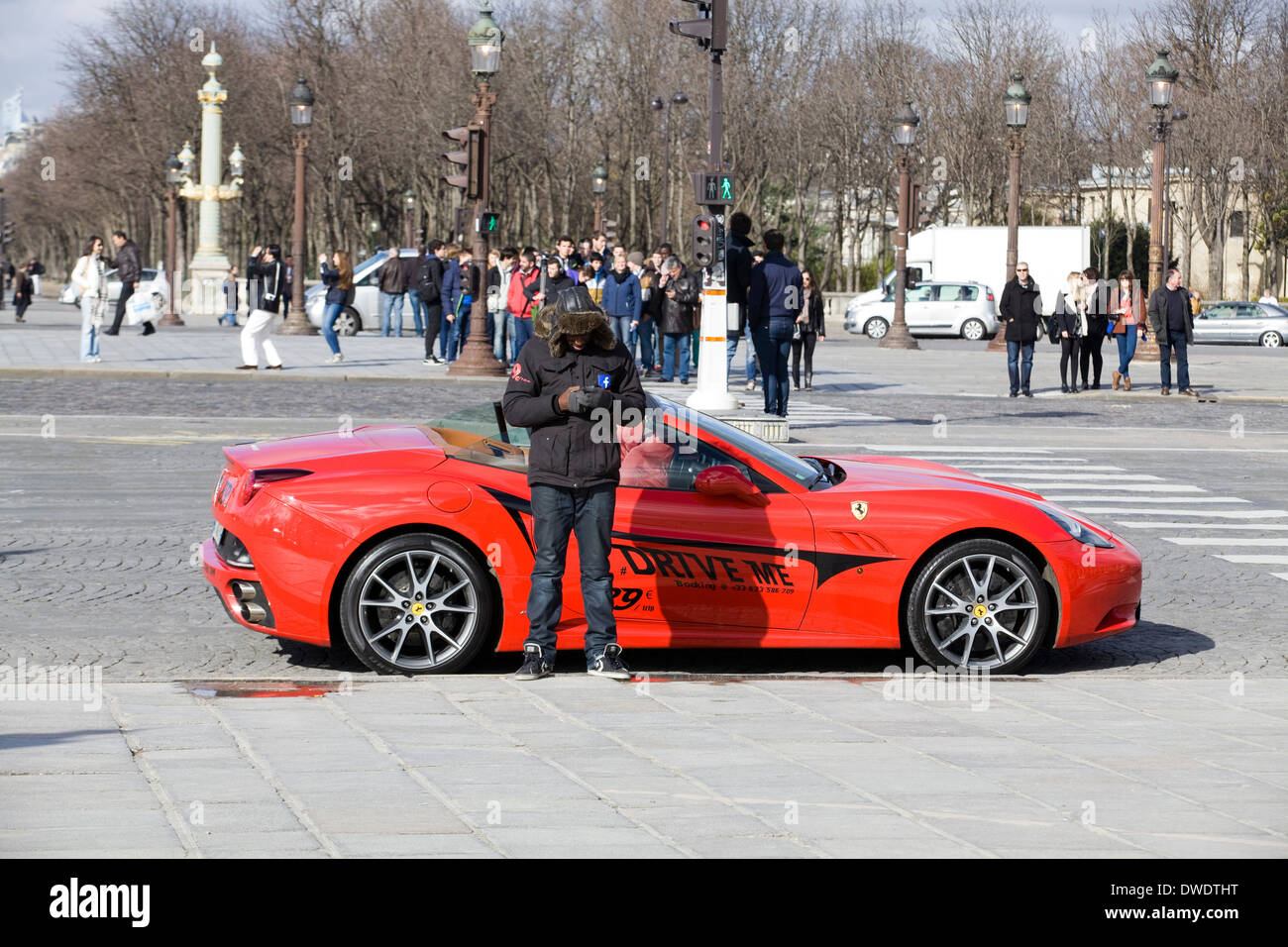 Stood pavement hi-res stock photography and images - Alamy
