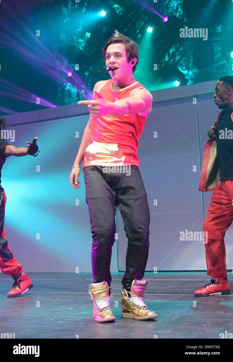 New York, NY, USA. 5th Mar, 2014. Austin Mahone in attendance for ...