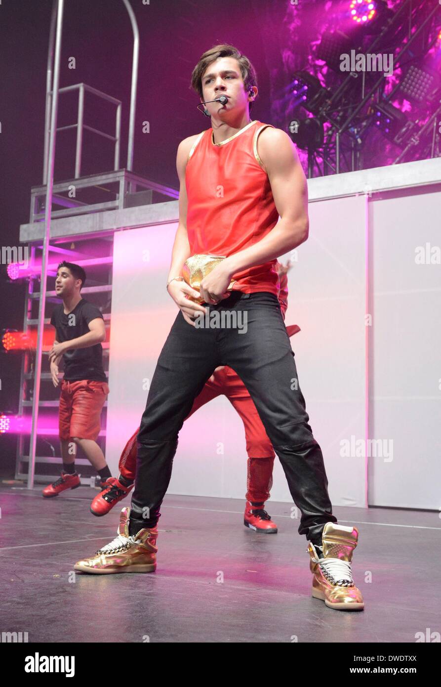 New York, NY, USA. 5th Mar, 2014. Austin Mahone in attendance for ...