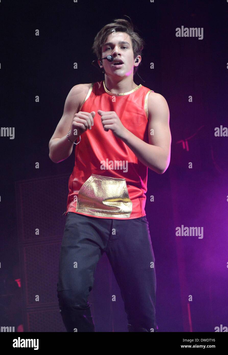 New York, NY, USA. 5th Mar, 2014. Austin Mahone in attendance for ...