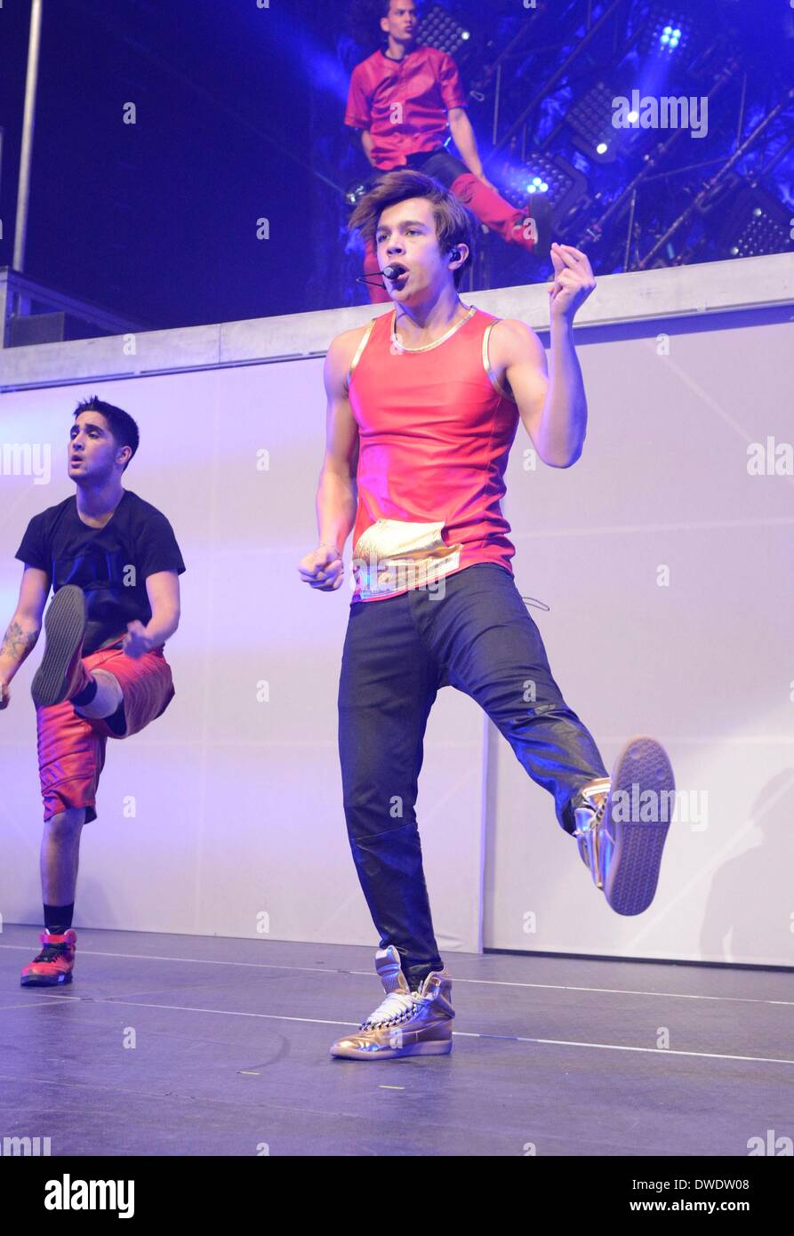 New York, NY, USA. 5th Mar, 2014. Austin Mahone in attendance for ...