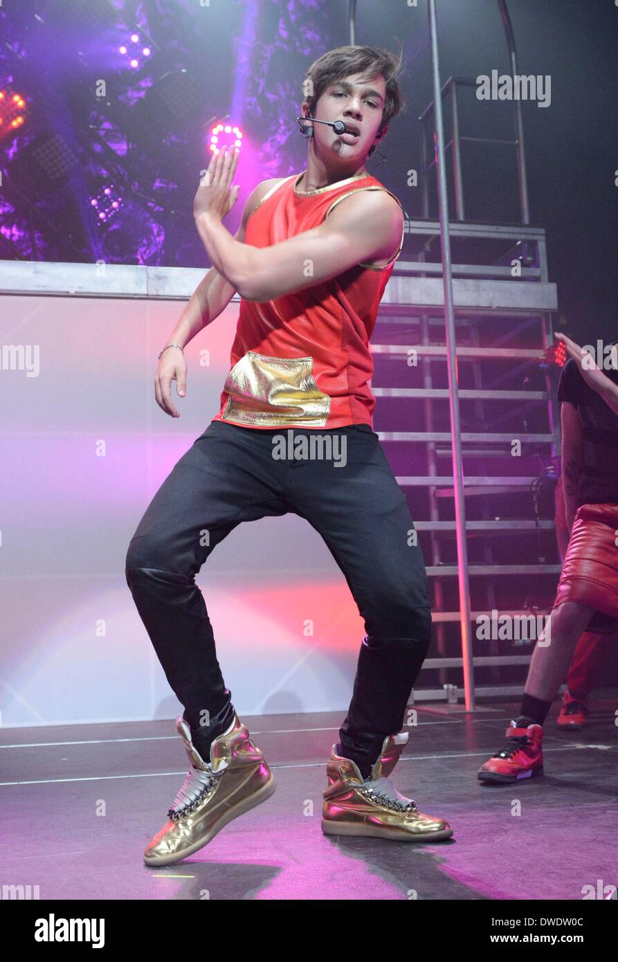 New York, NY, USA. 5th Mar, 2014. Austin Mahone in attendance for ...