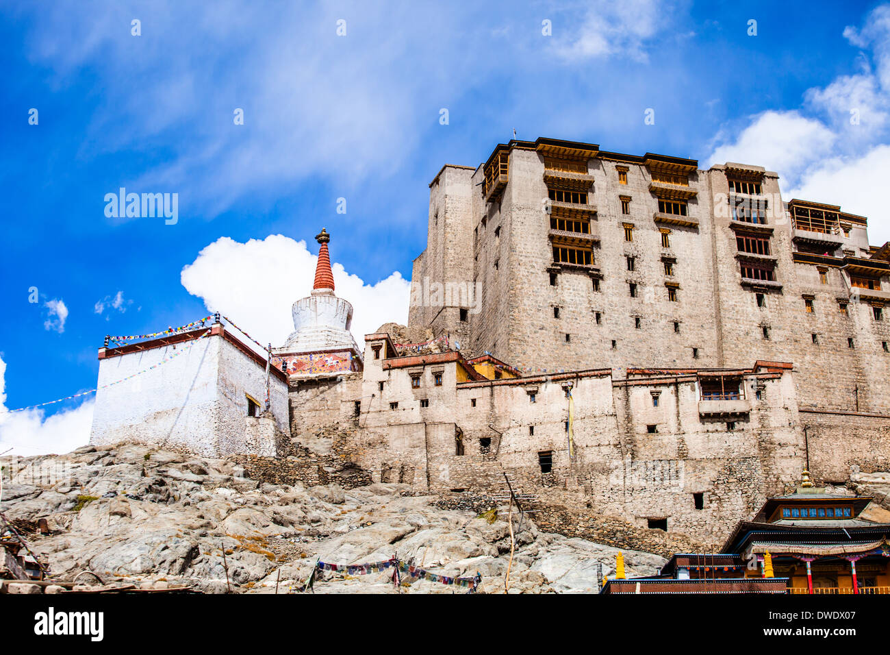 Leh Monastery looming over medieval city of Leh Stock Photo - Alamy