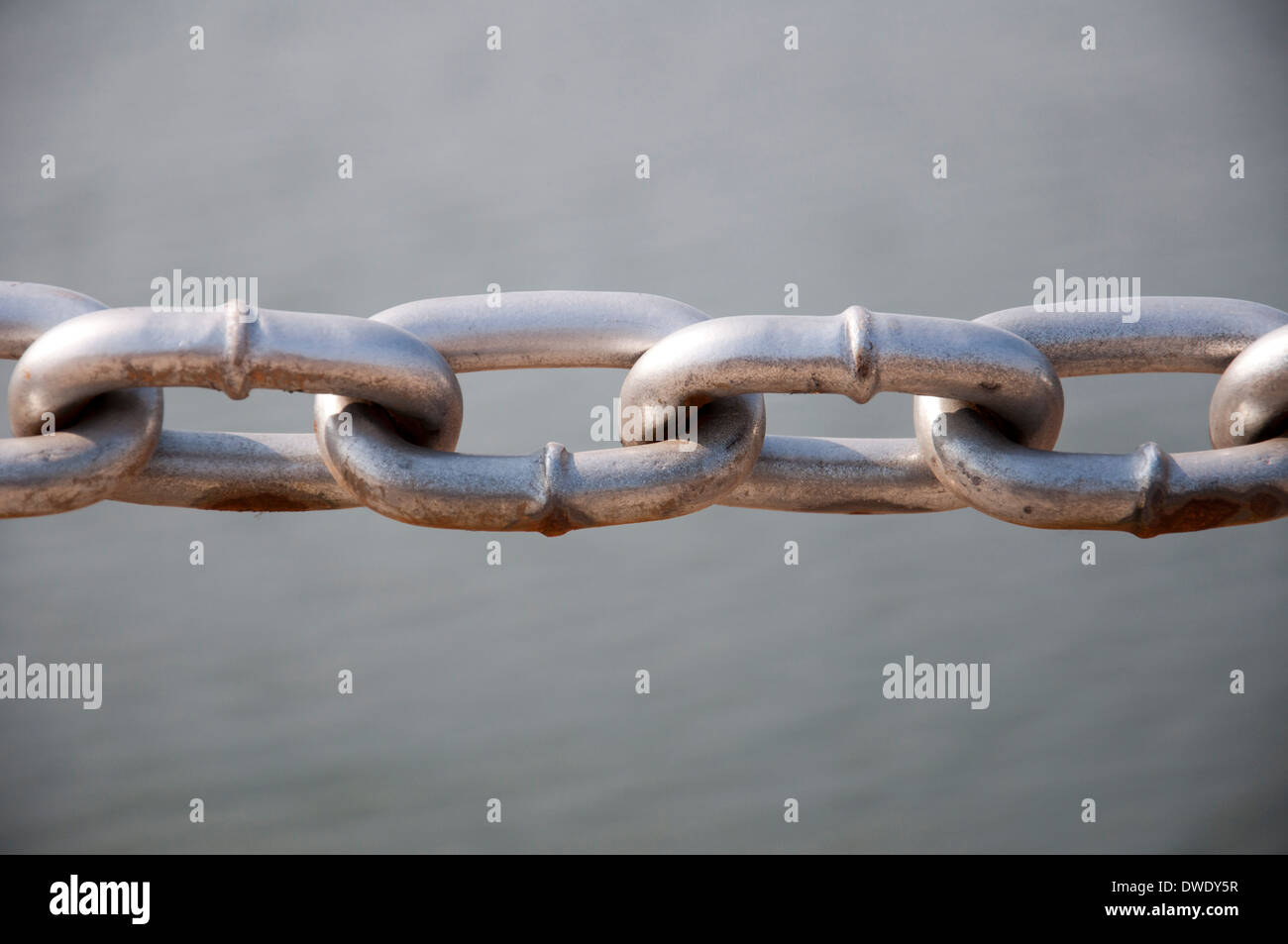 Steel chain hanging abstract hi-res stock photography and images - Alamy