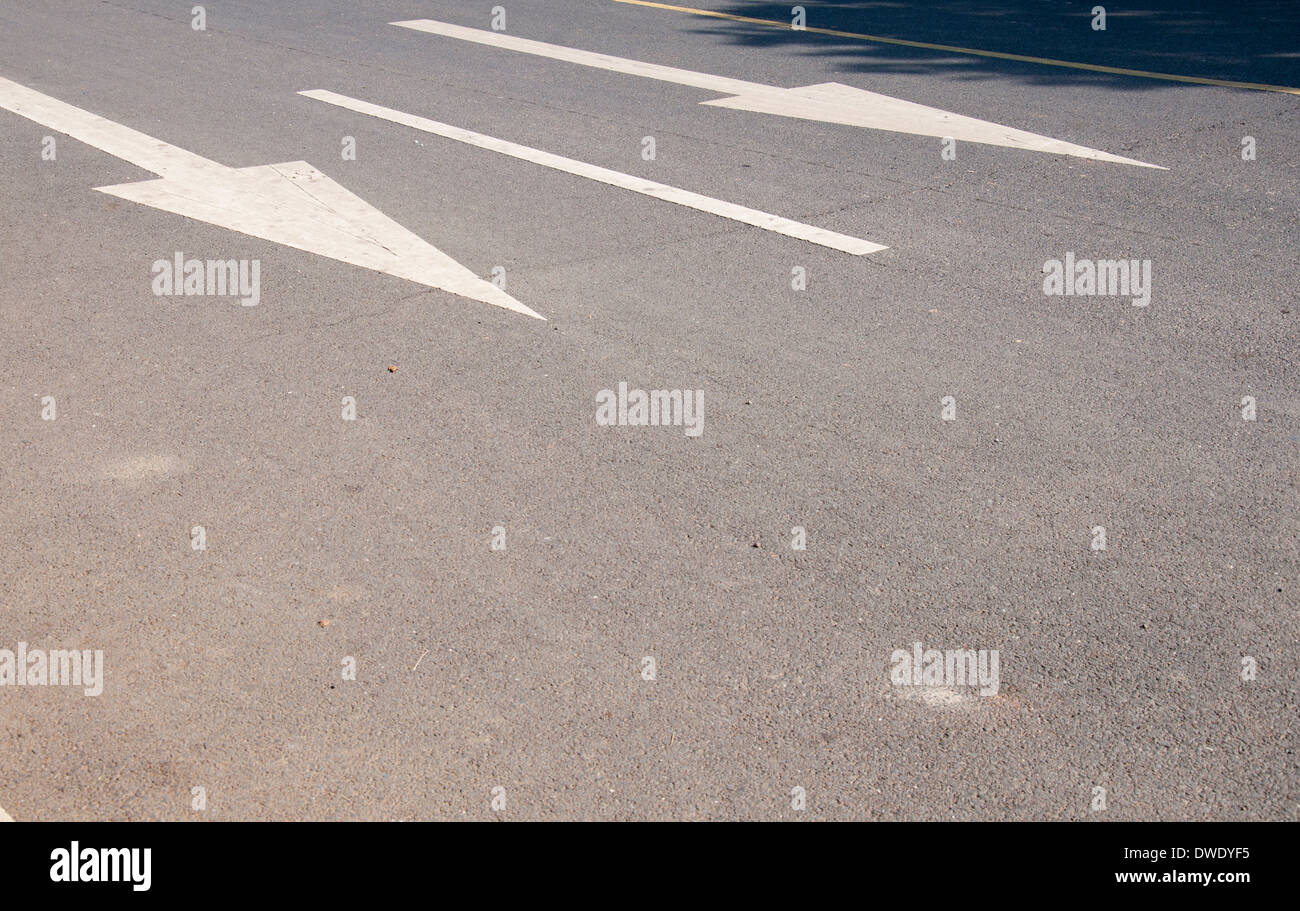Blank left arrow hi-res stock photography and images - Alamy