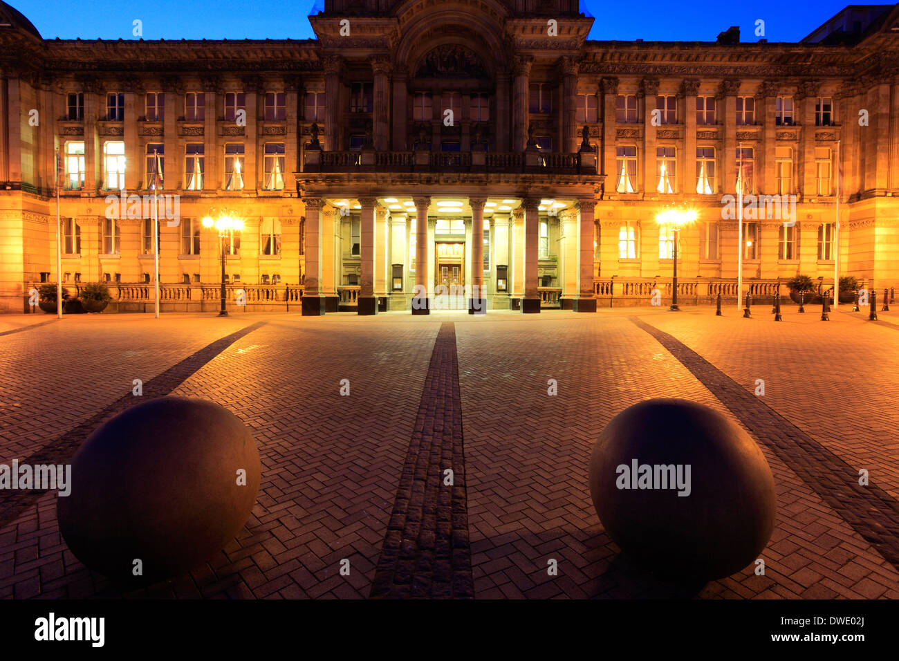Victoria square view birmingham hi-res stock photography and images - Alamy