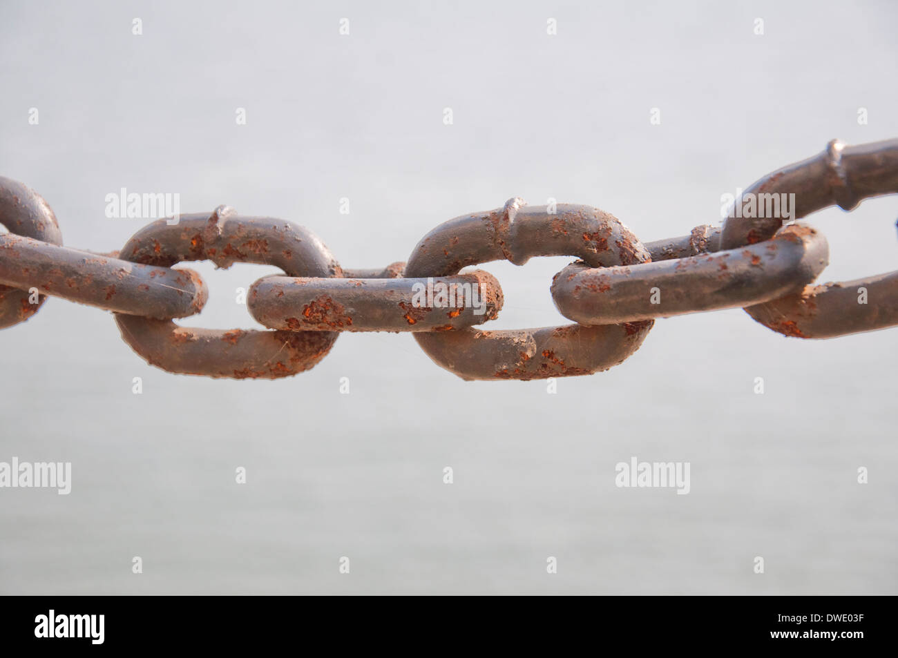 iron chain Stock Photo - Alamy