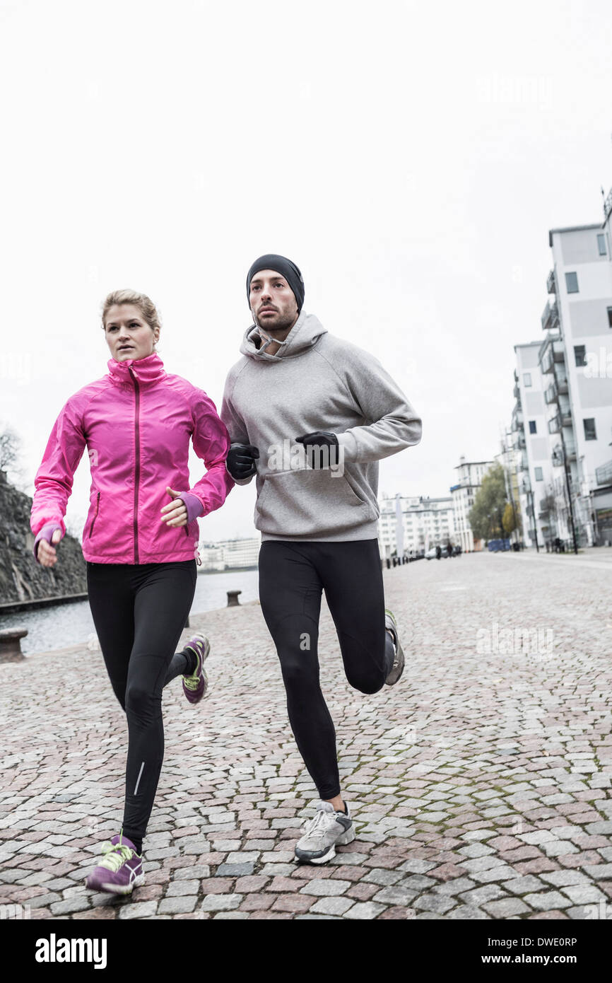 Couple run away hi-res stock photography and images - Alamy