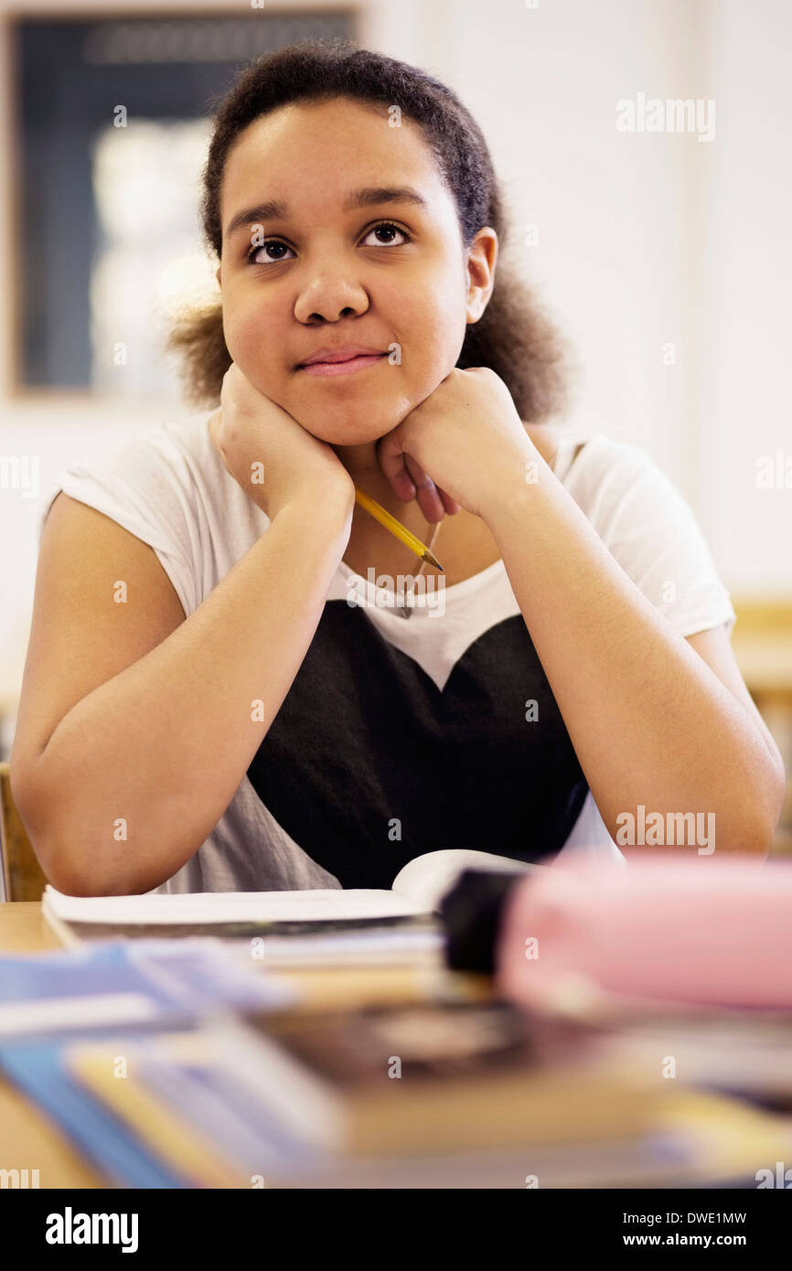 Kids in classroom highschool hi-res stock photography and images - Alamy