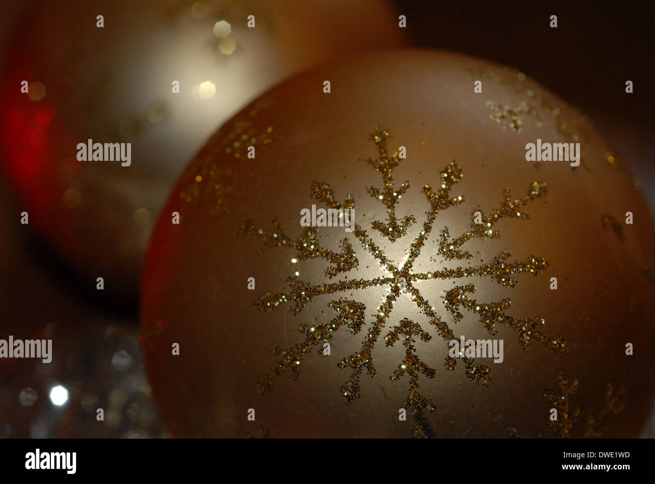 Golden baubles card hi-res stock photography and images - Alamy