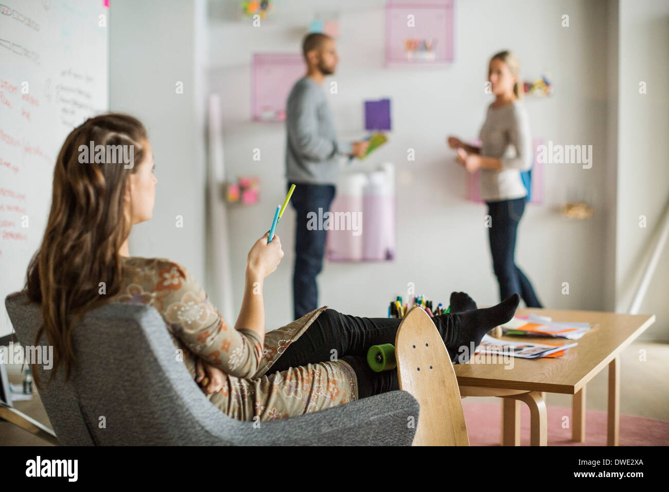 Instructing coworkers hi-res stock photography and images - Alamy