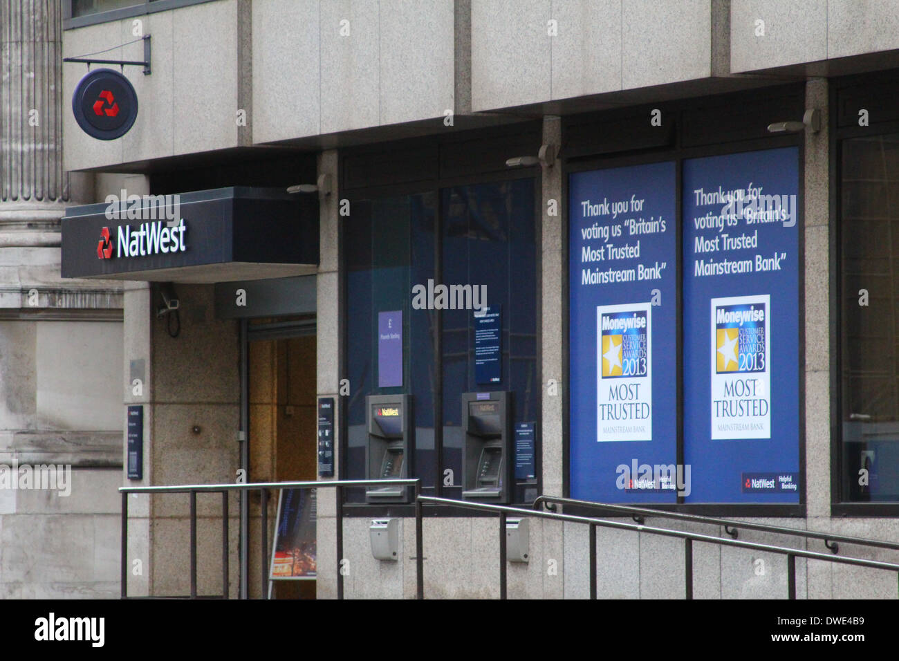 Natwest bank atm machine london hi-res stock photography and images - Alamy