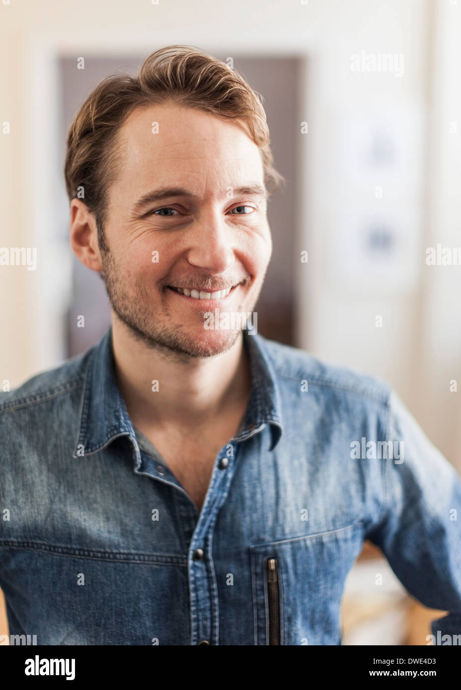 Half length smiling man hi-res stock photography and images - Alamy