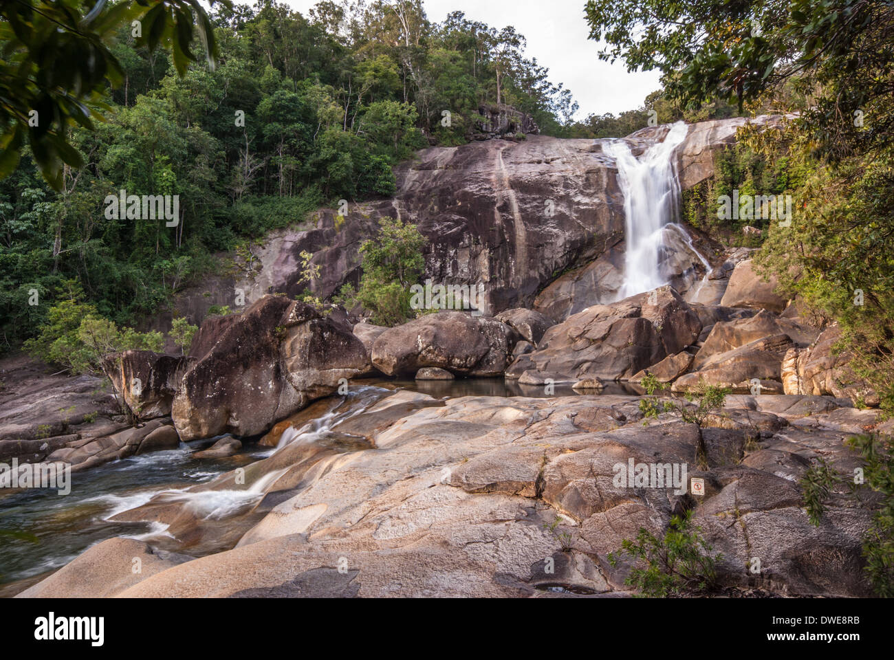 MURRAY FALLS, GIRRAMAY NATIONAL PARK, QUEENSLAND, AUSTRALIA Stock Photo ...