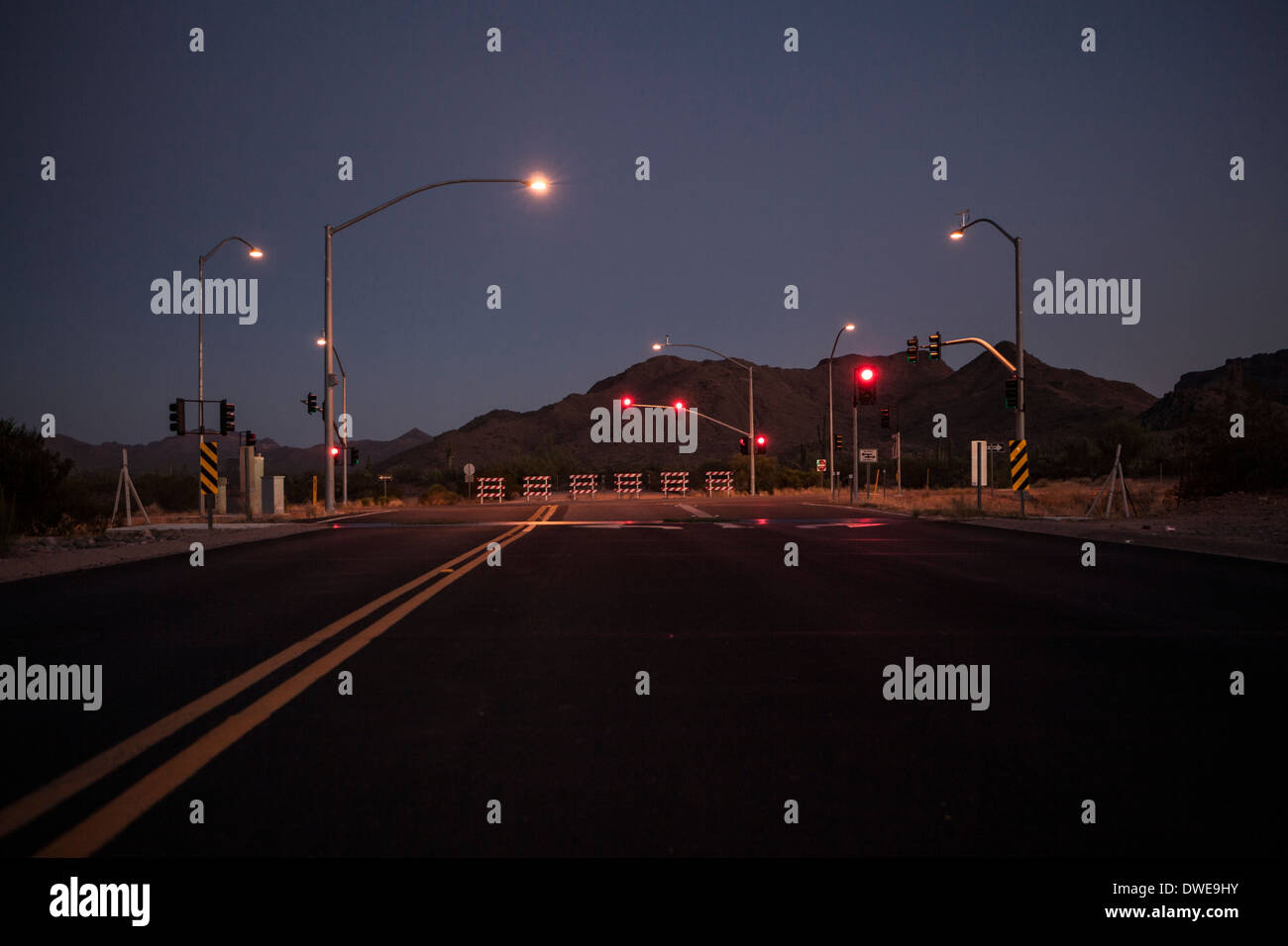 Intersection mountain hi-res stock photography and images - Alamy
