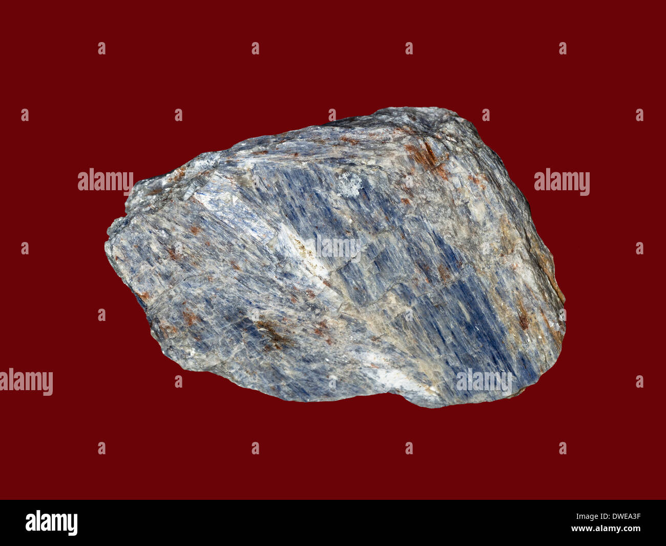Kyanite hi-res stock photography and images - Alamy