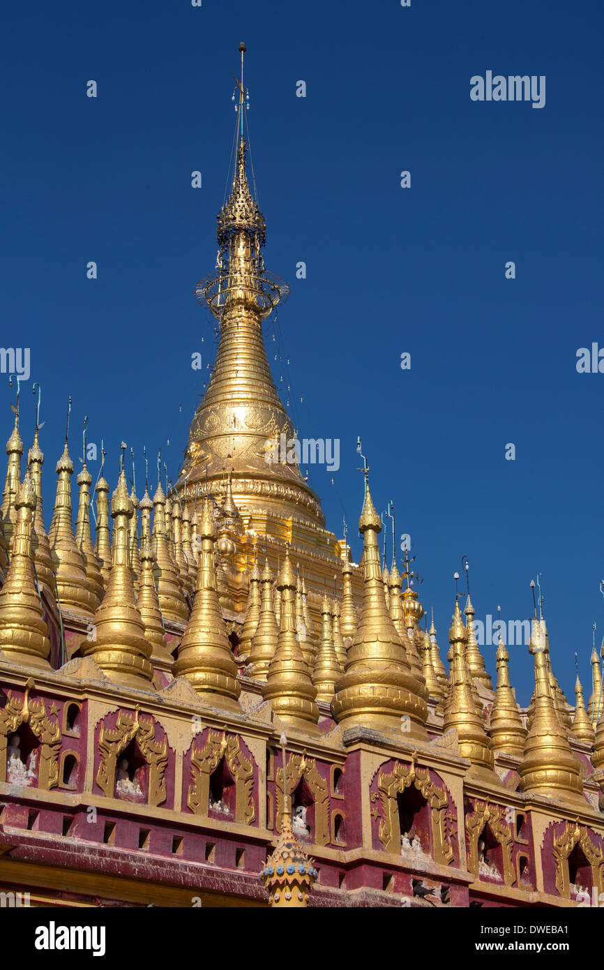 Mohnyin Thambuddhei Paya in Monywa in Myanmar (Burma Stock Photo - Alamy