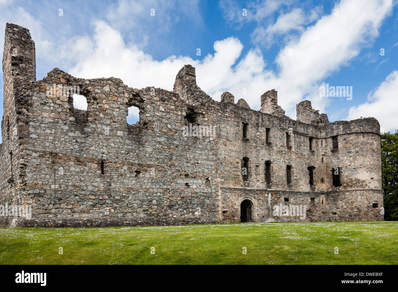 Balvenie Castle at Dufftown in Moray, Scotland Stock Photo - Alamy