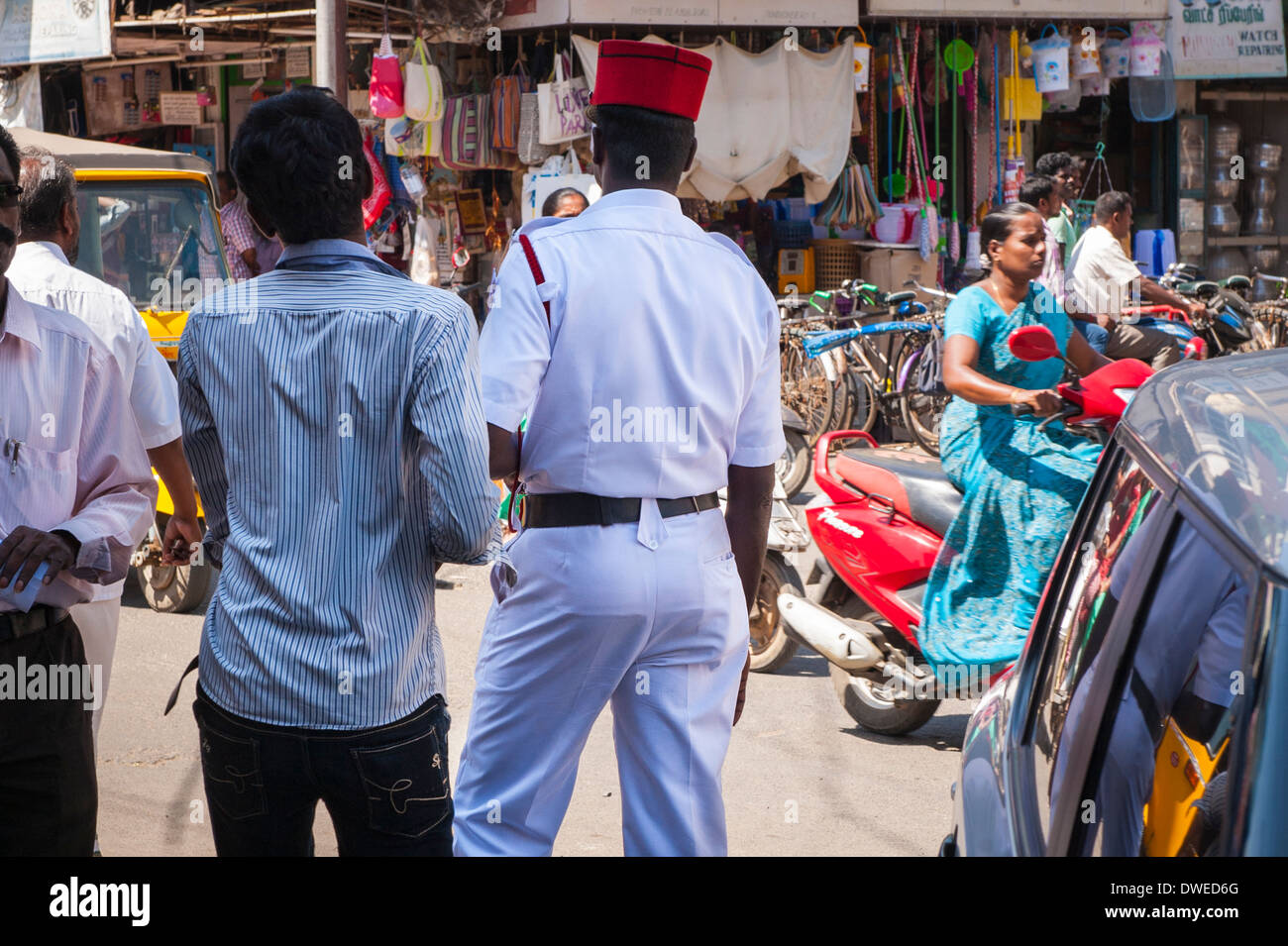 India , Tamil Nadu , Pondicherry , Puducherry , policeman police ...