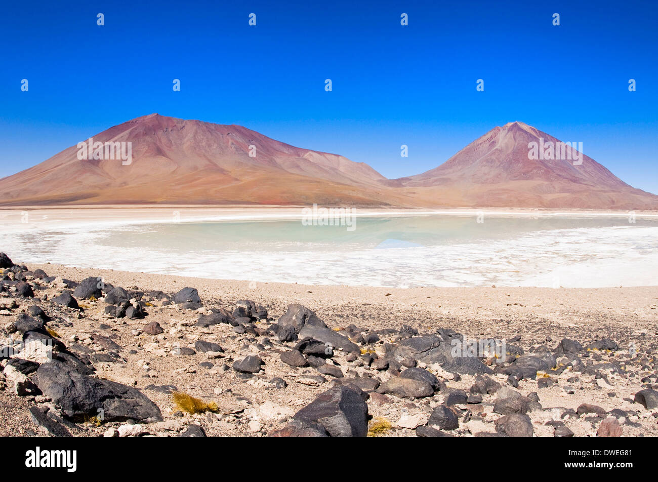 Laguna verde hi-res stock photography and images - Alamy