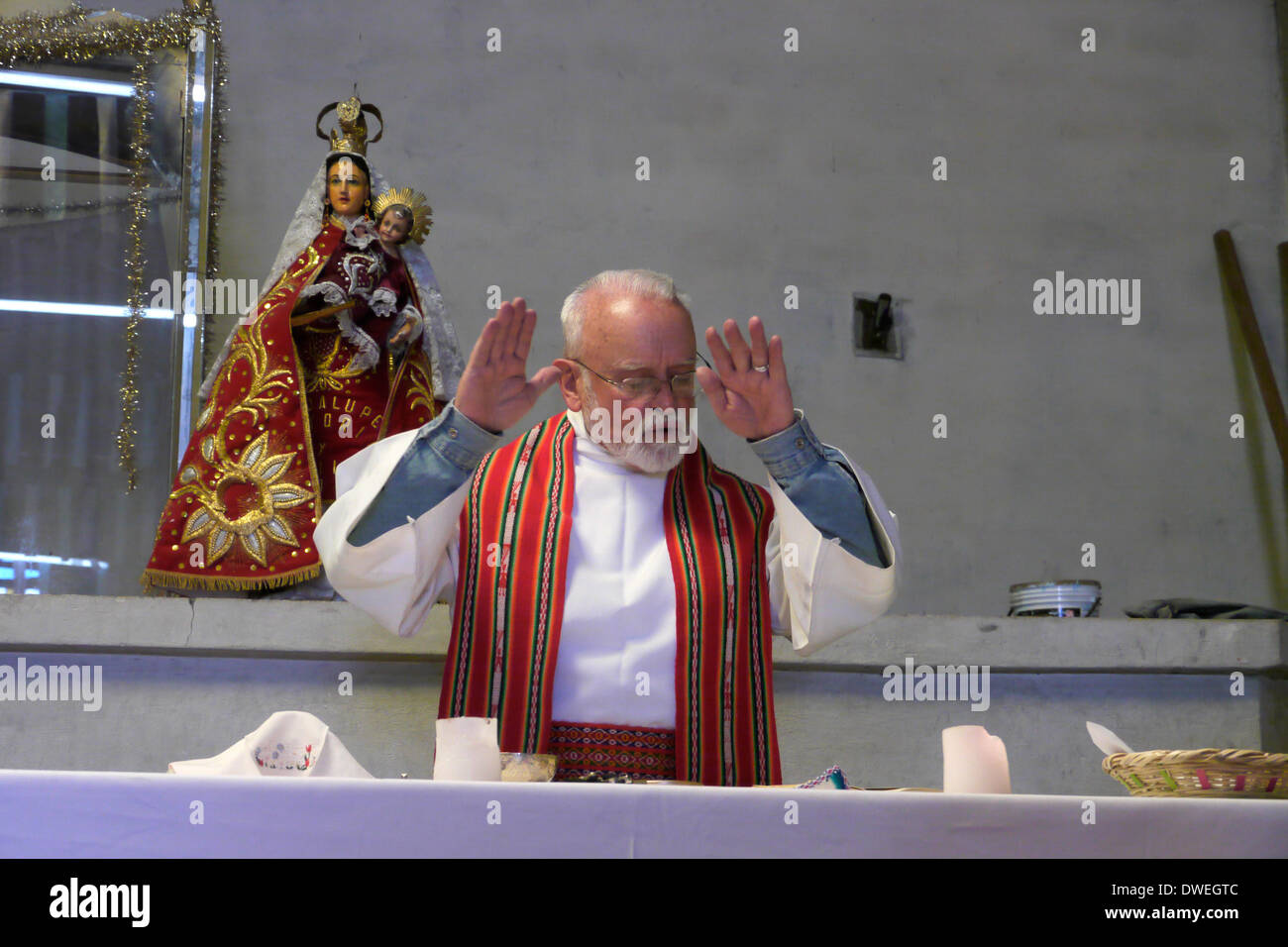 PERU Parish church of Jayllihuaya, Puno. American missionary priest ...
