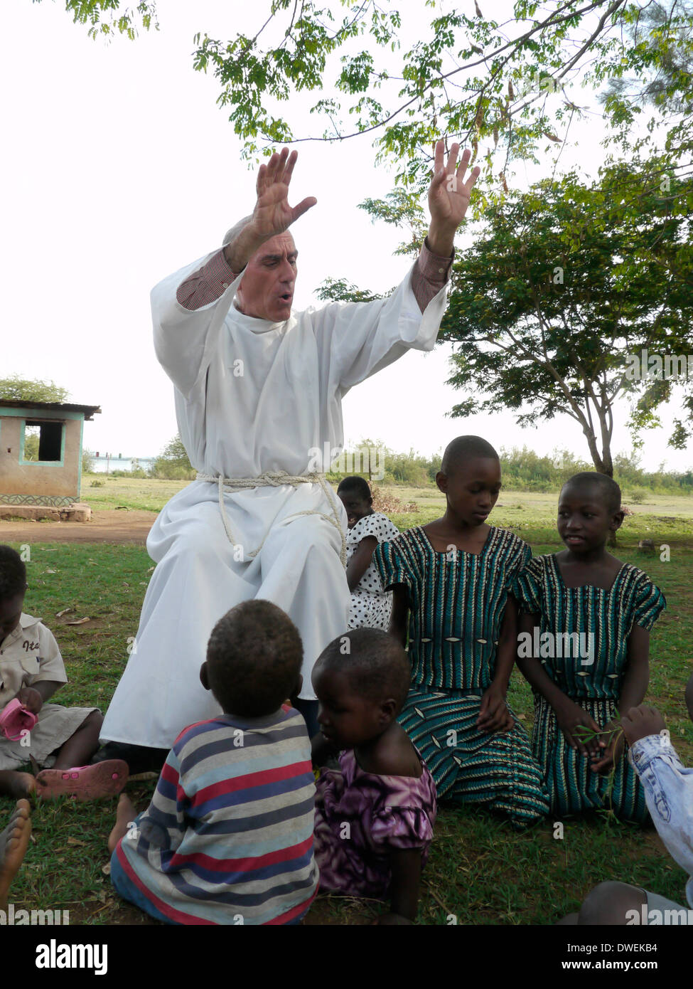 Catholic missionary children hi-res stock photography and images - Alamy