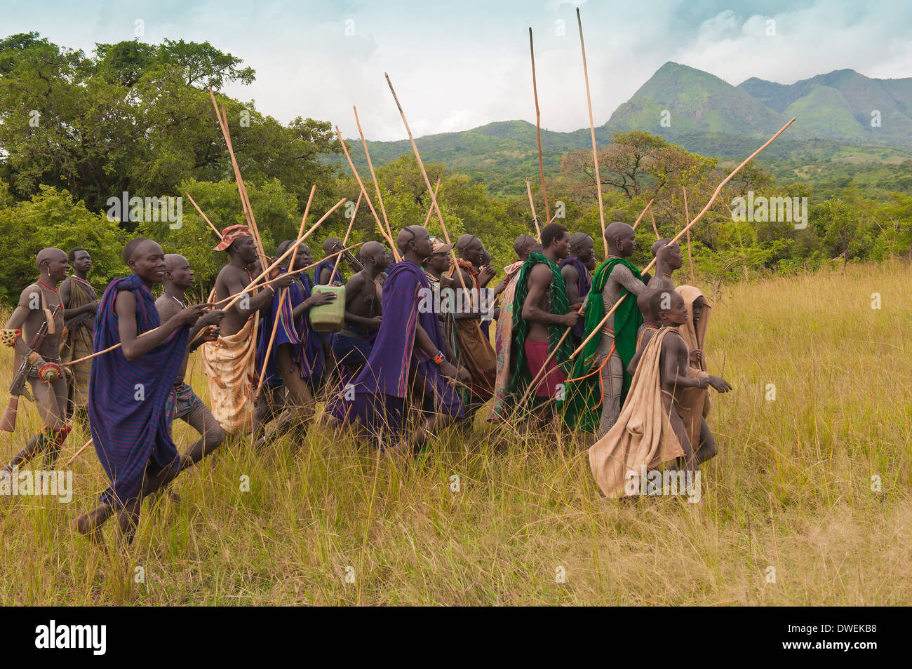 Surma ethiopia donga hi-res stock photography and images - Alamy