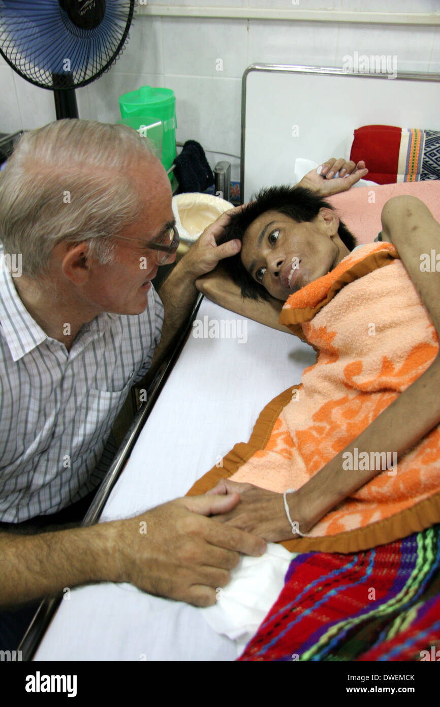 THAILAND AIDS hospice at a Buddhist temple in Lampung. American ...
