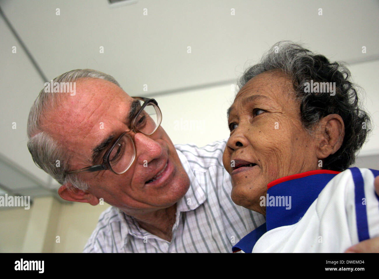 THAILAND AIDS hospice at a Buddhist temple in Lampung. American ...