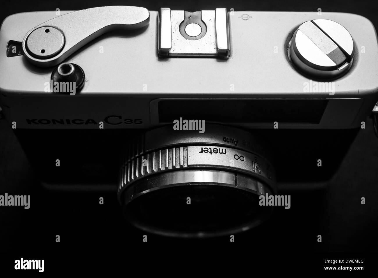 Vogue vintage cover Black and White Stock Photos & Images - Alamy