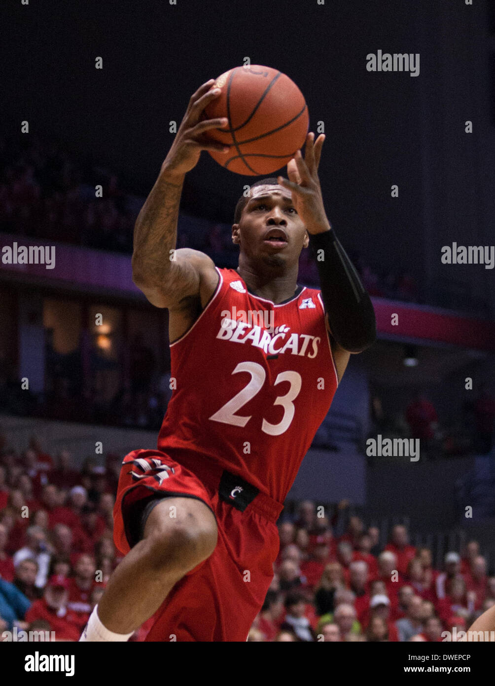 Sean kilpatrick hi-res stock photography and images - Alamy