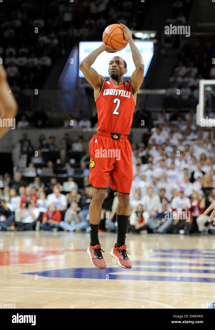 Russ smith louisville hi-res stock photography and images - Alamy