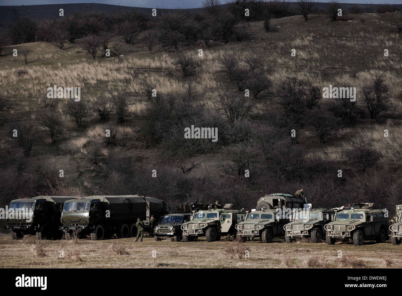 Simferopol, Crimea, Ukraine. 5th Mar, 2014. Alleged Russian military ...