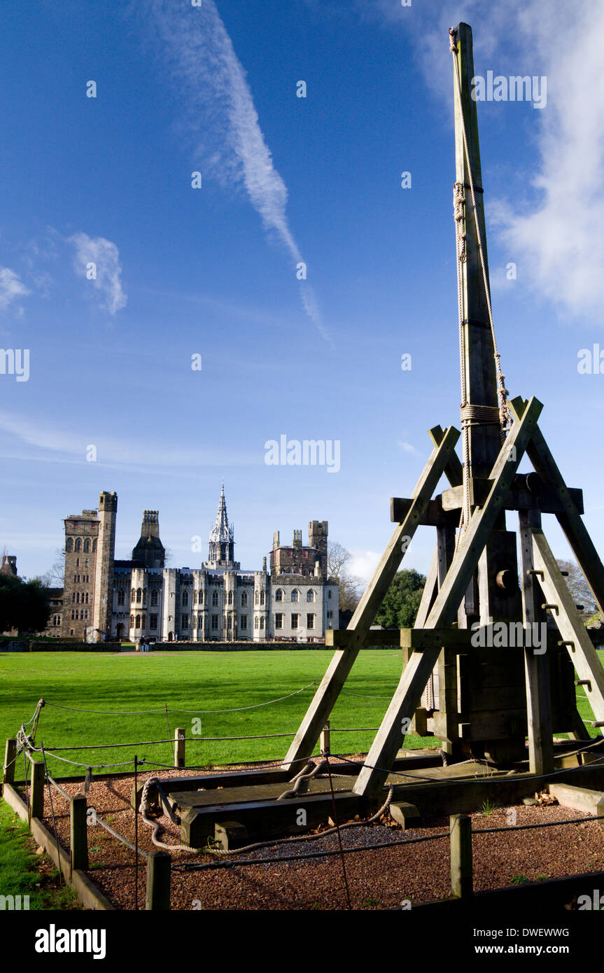 Cardiff Castle and Trebuchet , Cardiff, Wales Stock Photo - Alamy