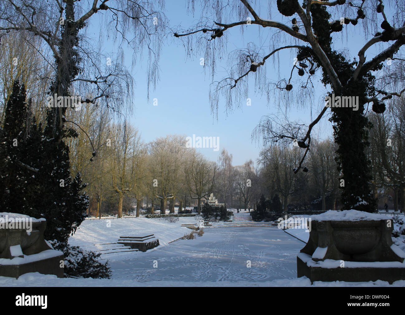 Noorderplantsoen park, Groningen, The Netherlands in winter Stock Photo ...