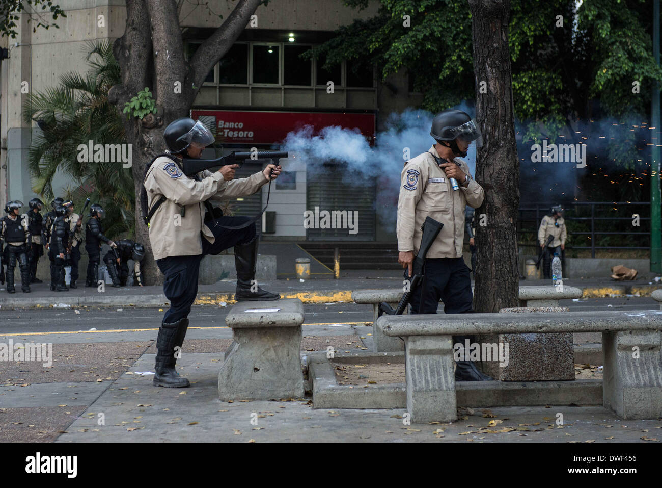 Venezuela protest 7 jpg hi-res stock photography and images - Alamy