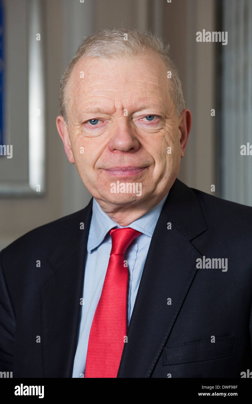 The Rt Hon Lord Philip Hunt PC OBE – Chairman, Heartlands Hospital ...