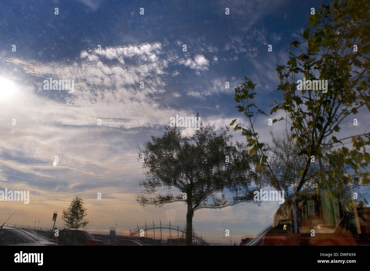 Apple reflection in mirror hi-res stock photography and images - Alamy