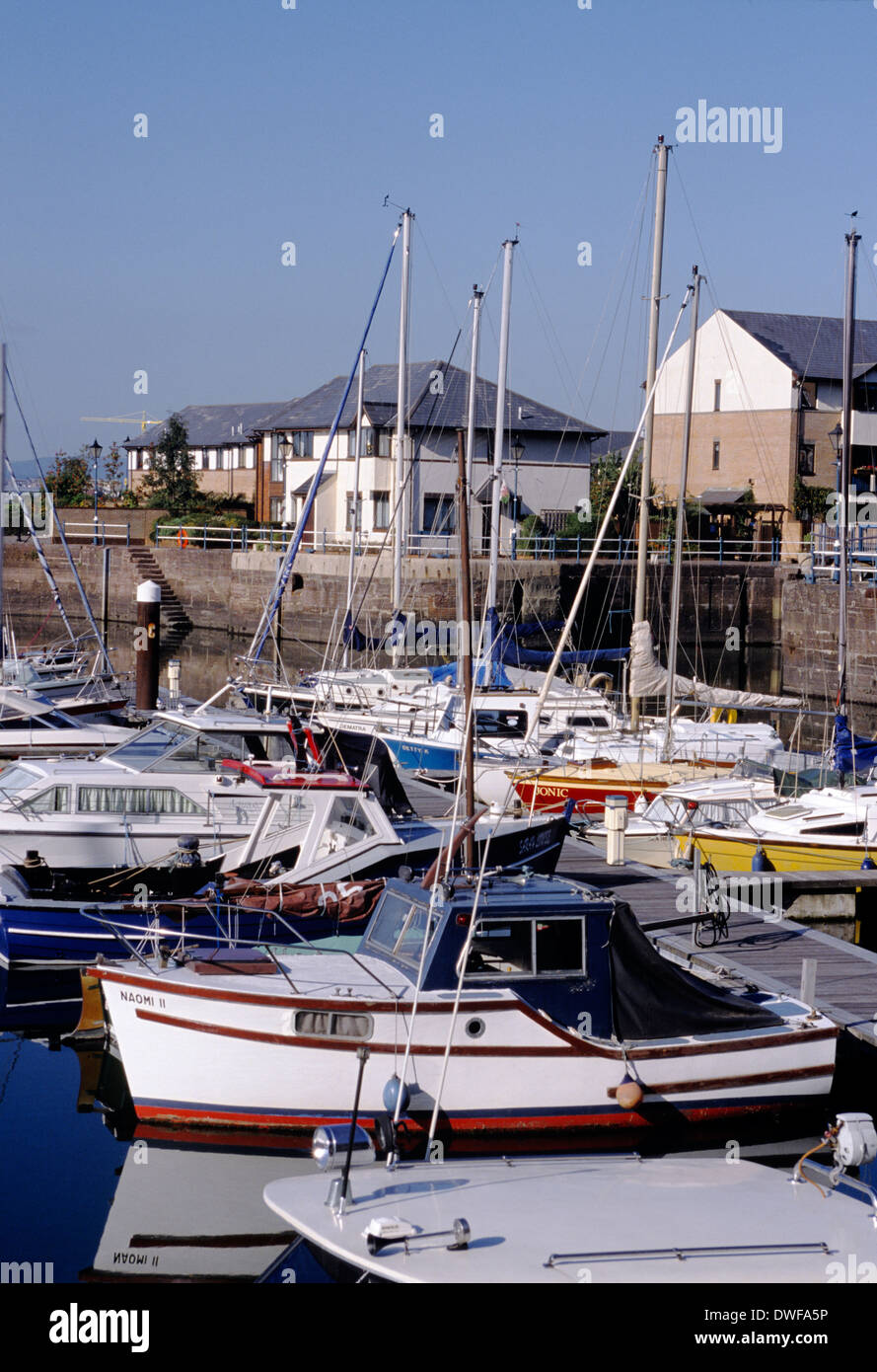 Boats in Penarth Marina Stock Photo - Alamy